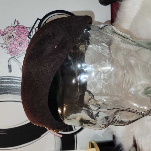 Source Unknown | Accessories | Vintage Ladies Velour Hat | Poshmark